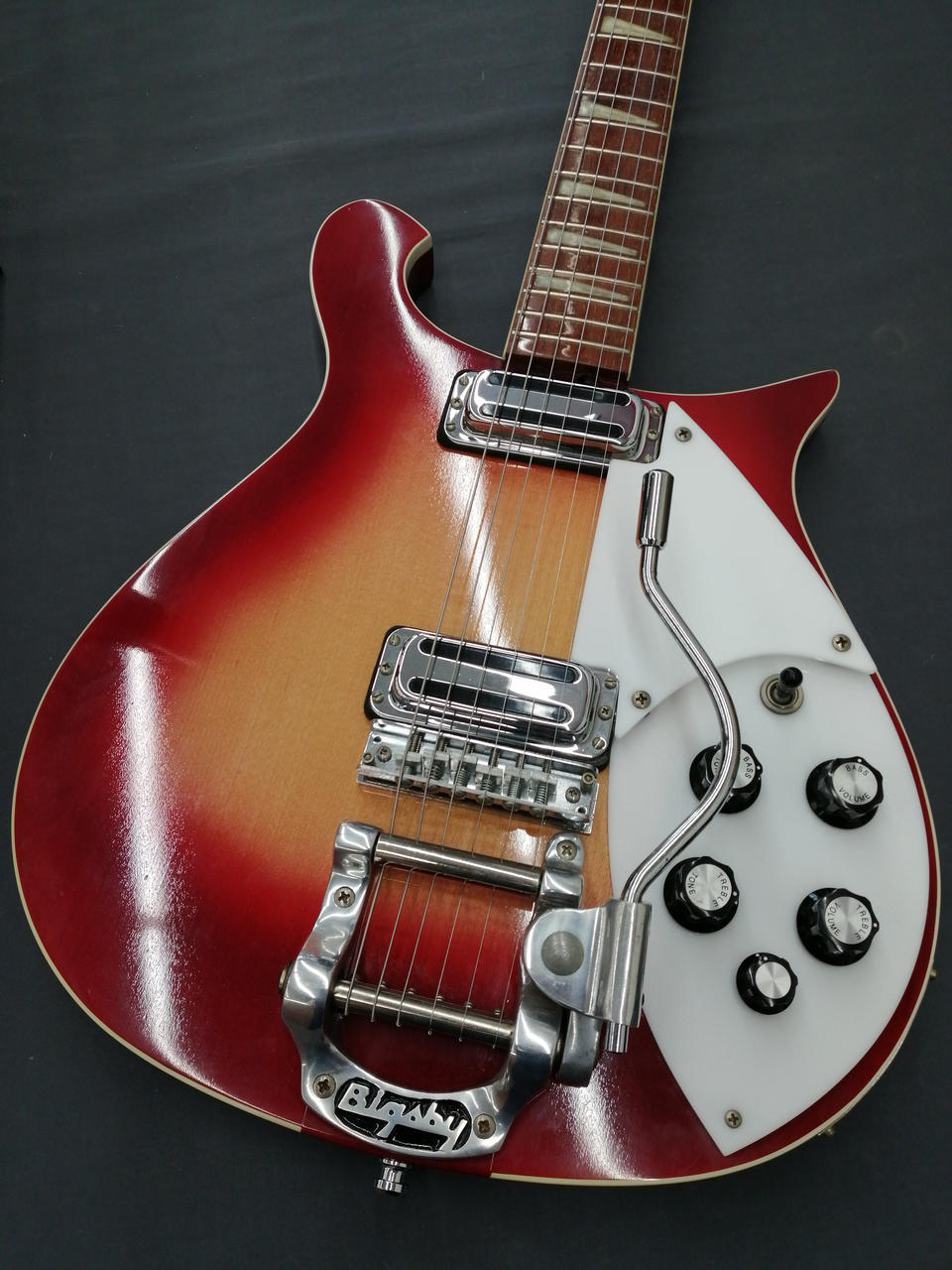 リッケンバッカー(RICKENBACKER)|エレキギター|HARDOFFオフモール（オフモ）|1010190000050753