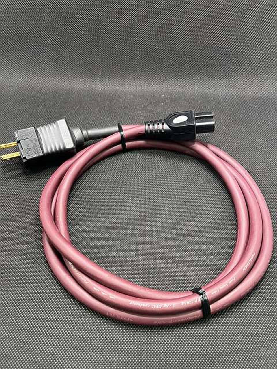 フルテック(FURUTECH)|電源ケーブル|HARDOFFオフモール（オフモ）|2010580000082708