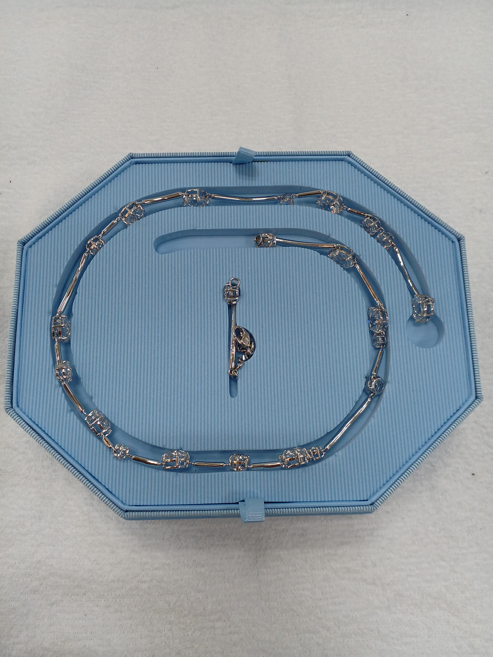 スワロフスキー(SWAROVSKI)|ポールネックレス 石付|HARDOFFオフモール（オフモ）|2033250000001147